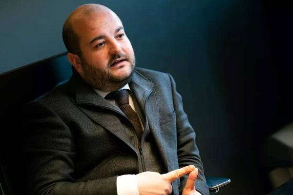 Le maire de Fréjus David Rachline jugé ce mardi pour prise illégale d ...