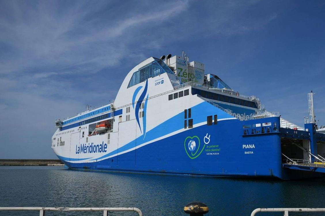 Un ferry "zéro particule", "totalement novateur" contre la pollution ...