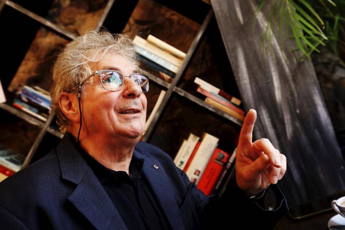 Dieu, Trust, la vie et moi: les drôles de confidences de Raymond Manna, créateur du groupe de ...