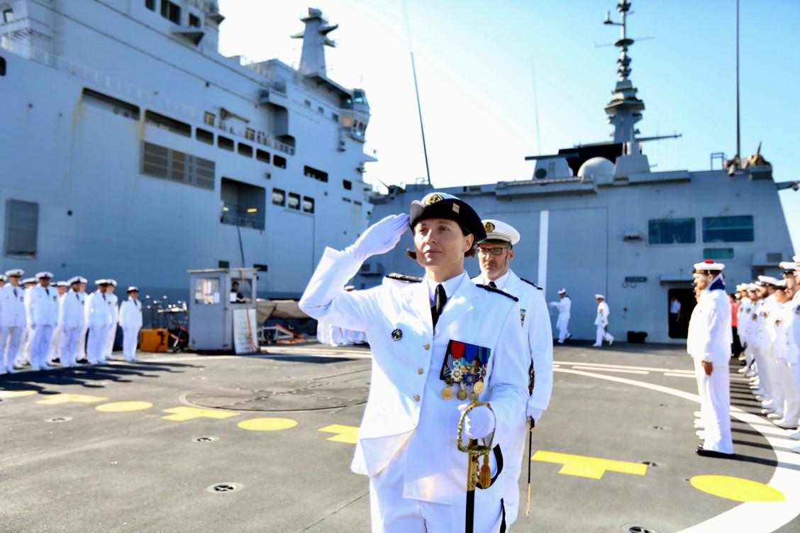 Une nouvelle commandante pour la frégate multi-missions "Languedoc"
