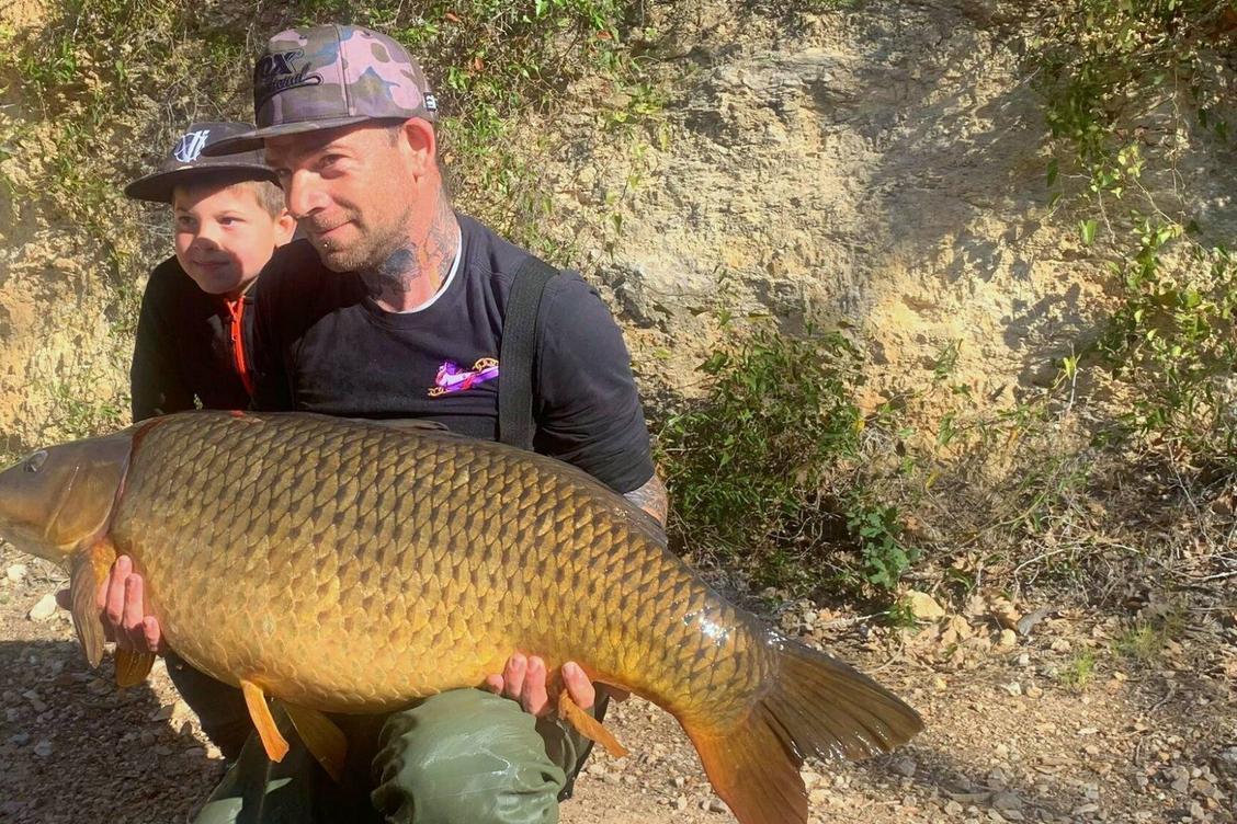 Une carpe de 27 kilos pêchée dans un lac du Var