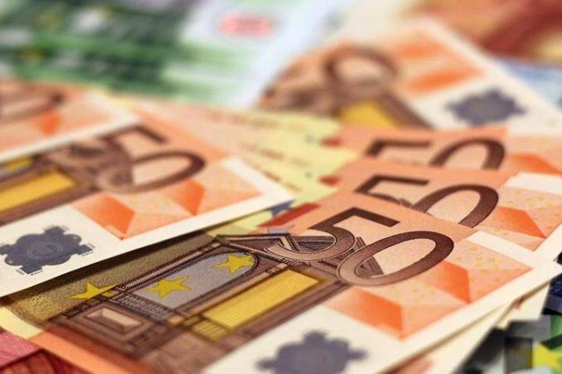 Elle découvre 16 millions d'euros sur son compte après une erreur de la ...