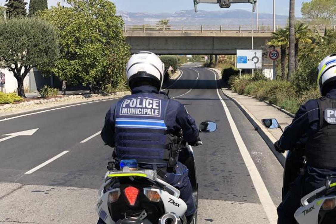 VIDEO. "J'ai joué, j'ai perdu": des Azuréens verbalisés pour non ...
