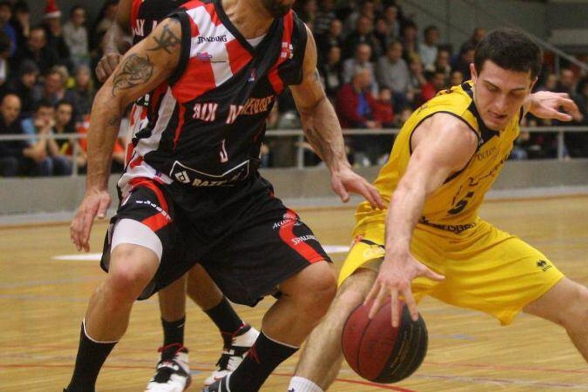 Comment le HTV veut remplir sa salle pour son premier match en ...