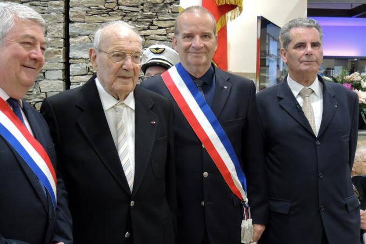 Les cent bougies du colonel Lambert