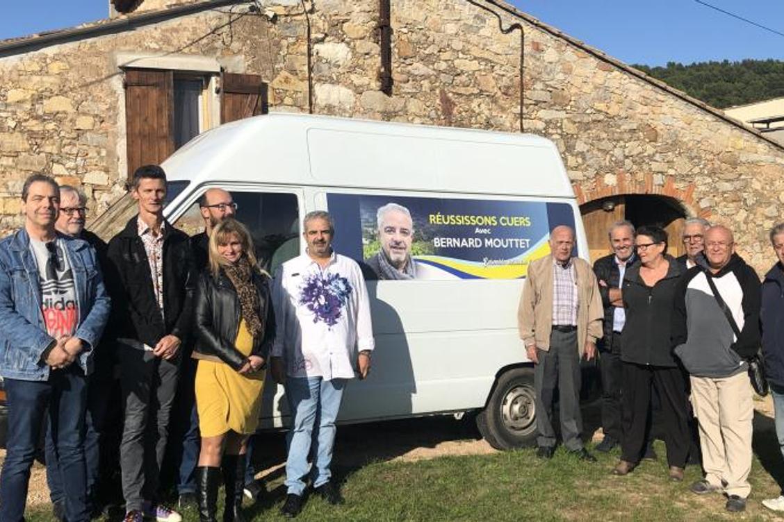 B. Mouttet mise sur la simplicité et une campagne itinérante