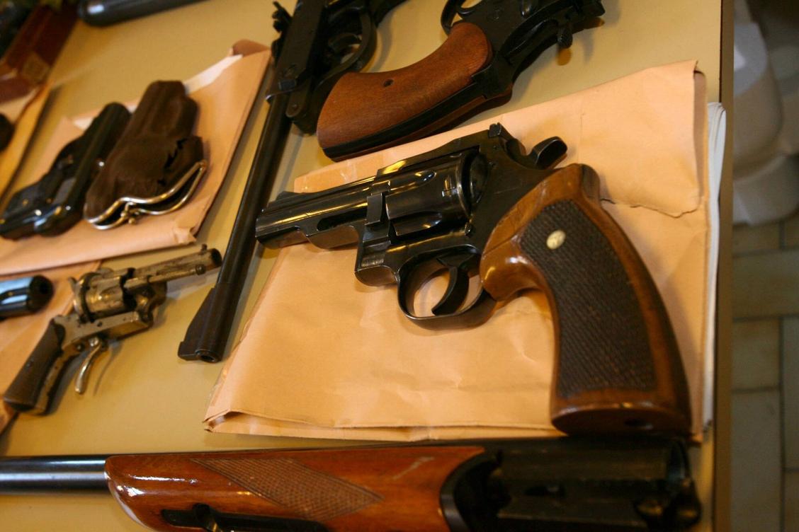 Le gouvernement renforce l'interdiction d'acquérir des armes dites "de ...
