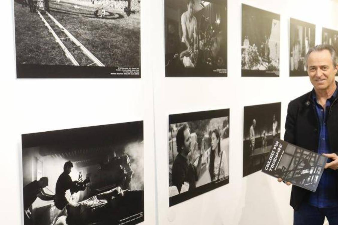 Il photographie les coulisses de la série Section de Recherches depuis ...