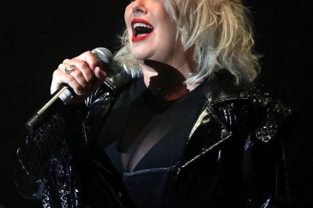 PHOTOS. Kim Wilde en reine de la pop des années 80 dans le Var