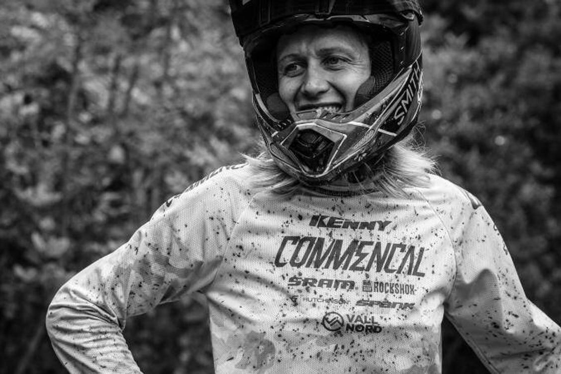 La championne du monde de VTT Cécile Ravanel victime d'une grave chute