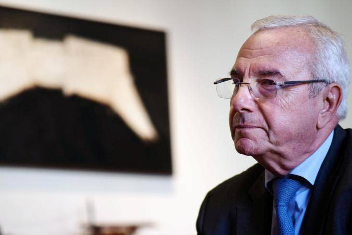 Il est le nouveau président par intérim de LR... Découvrez le parcours ...