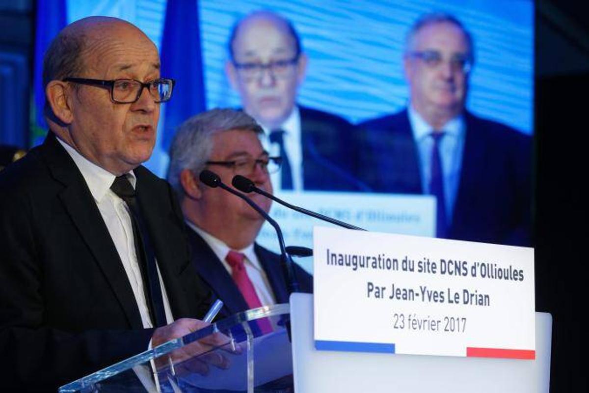 Jean-Yves Le Drian inaugure le nouveau site de DCNS