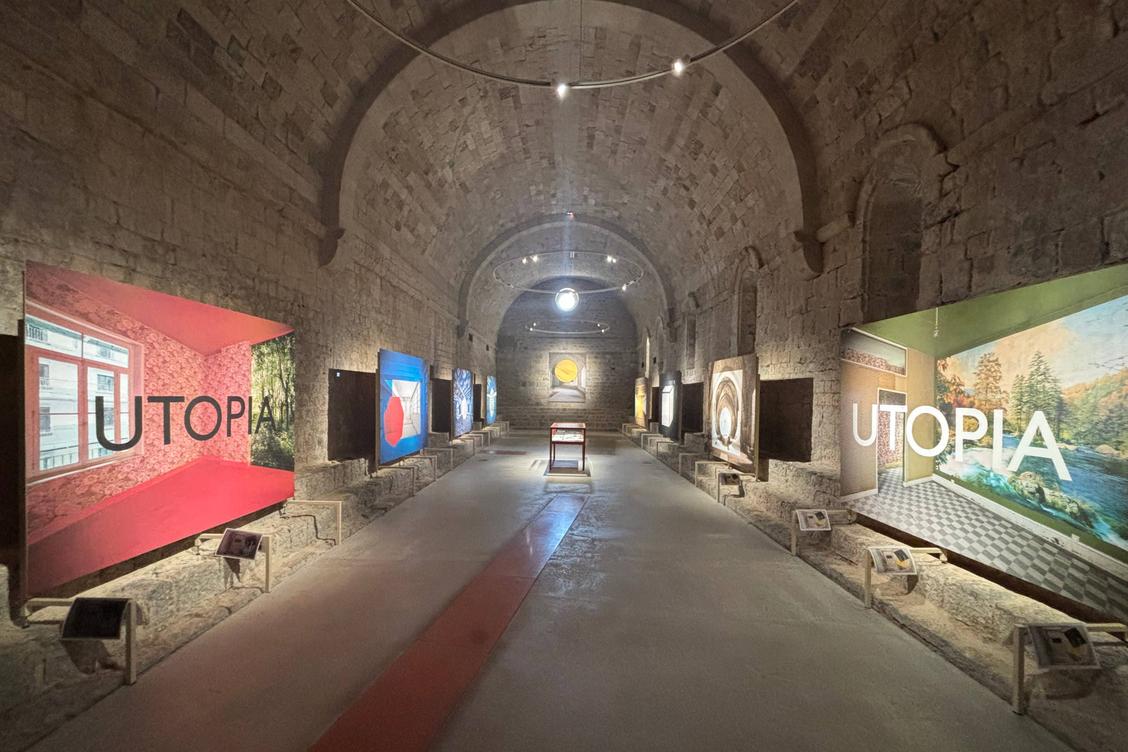 Le photographe Georges Rousse transforme l’abbaye de La Celle en trompe ...