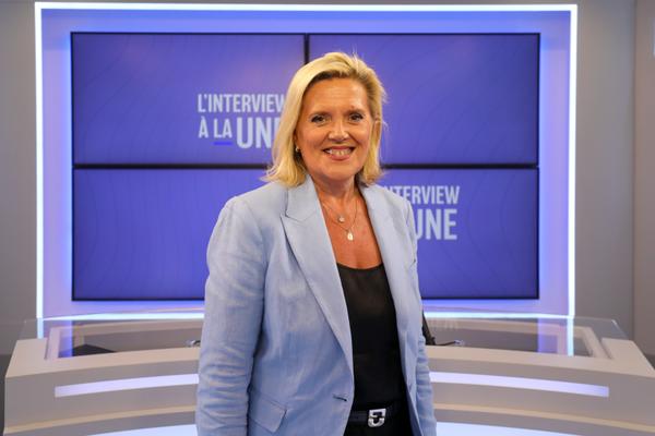 Collision entre un tram et une voiture près de la place Garibaldi à Nice