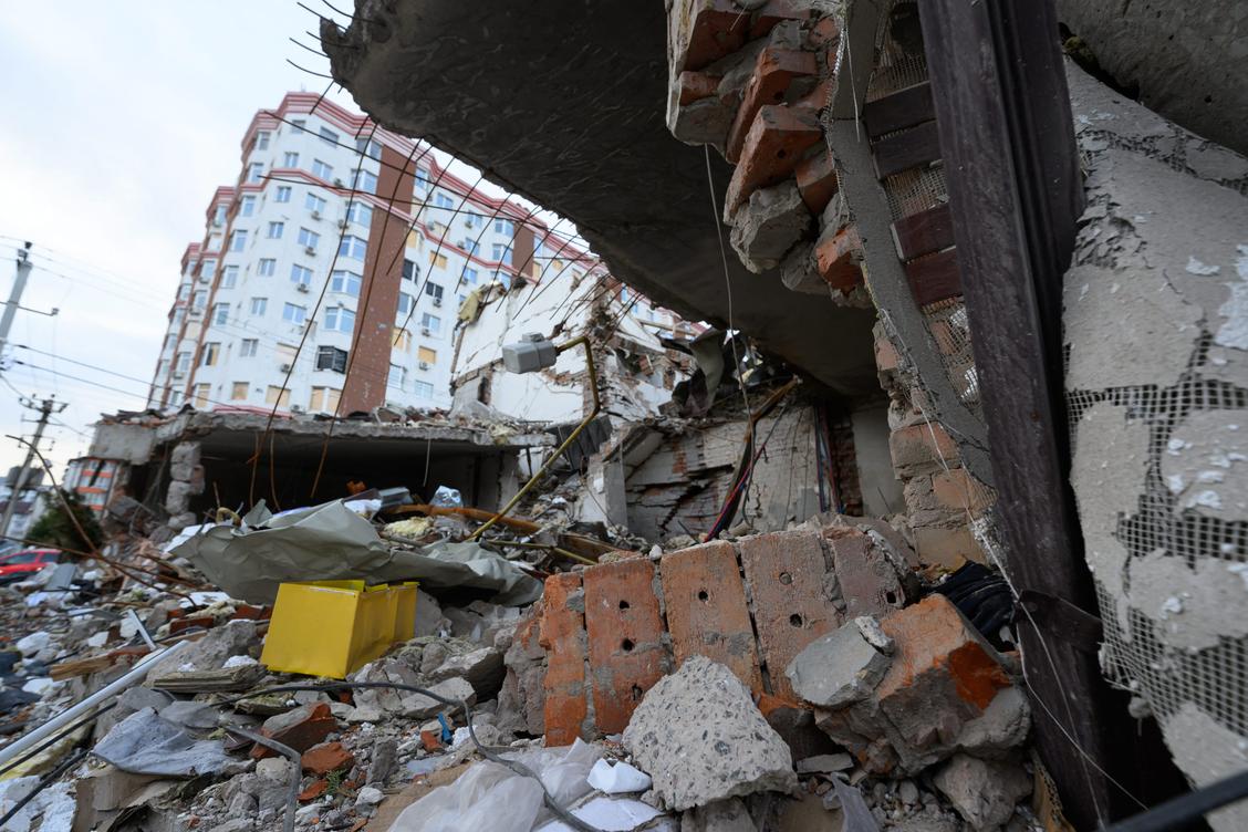 Un mort et 15 blessés dans une attaque russe sur Kiev, de son côté la ...