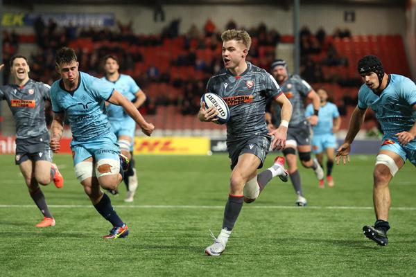 Cowie titulaire, Serin de retour… Découvrez la composition du RCT pour ...