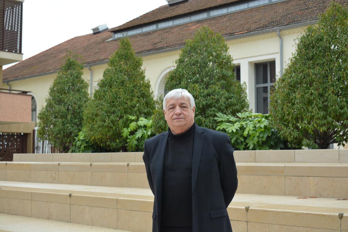 « Des locomotives pour redynamiser le centre » : le maire sortant de ...